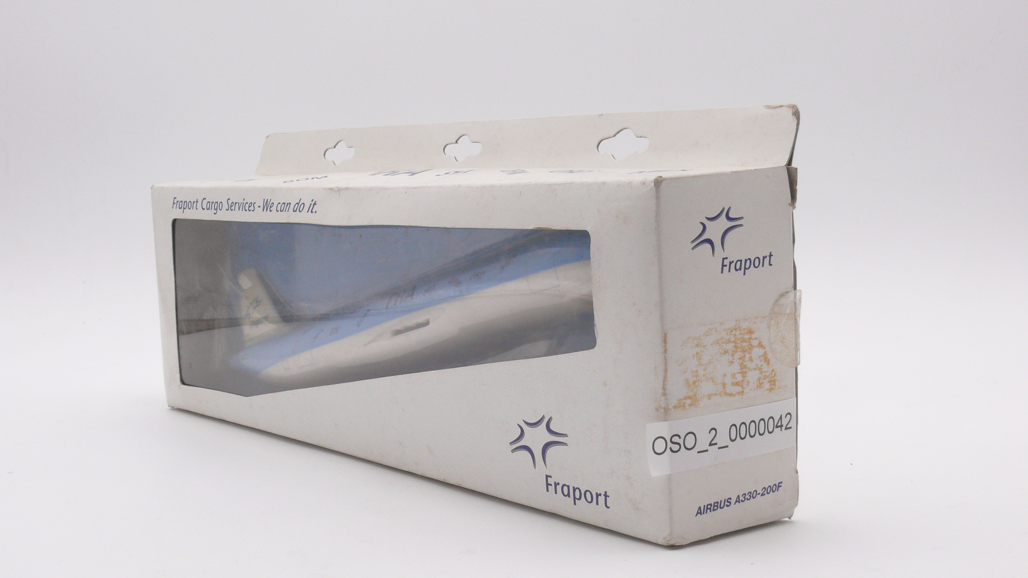 Herpa 609814 Airbus A330-200F Fraport 1:200 | OSO_2_0000042